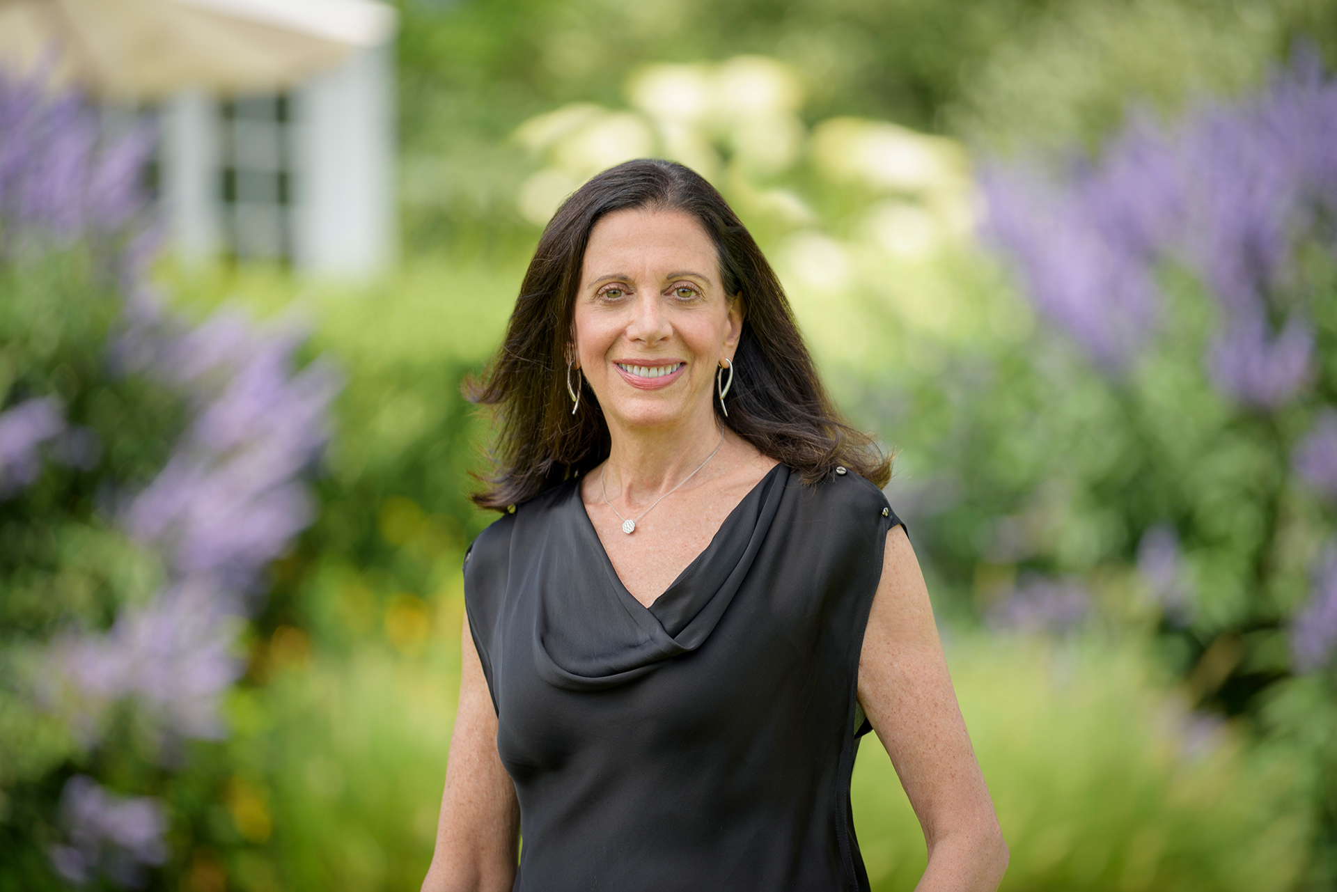 Nancy Mizrahi And Crushing The Hamptons Real Estate Market • James Lane ...