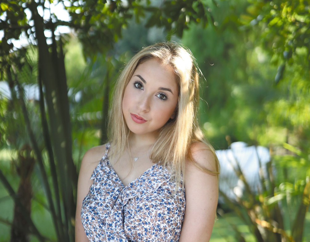 Carrie Berk: Influencer, Fashion Journalist, Anti-Bullying Activist ...