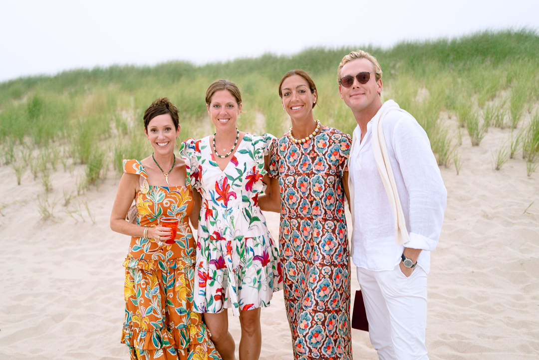 La DoubleJ & Beth Buccini of Kirna Zabête Host Evening At The Beach ...