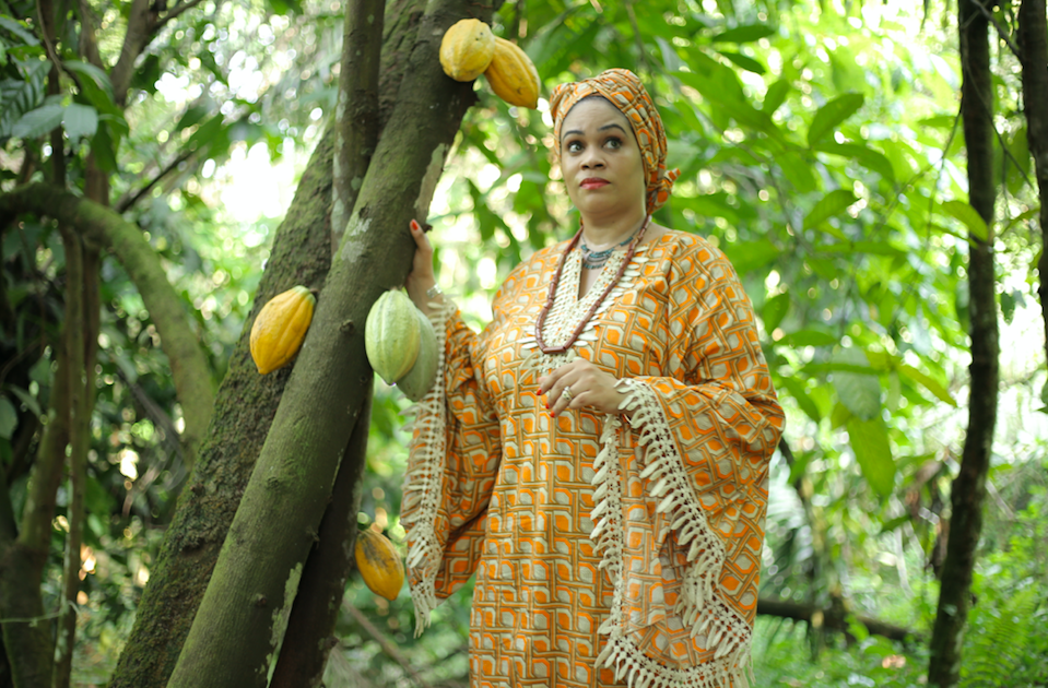 Hamptons Resident, Queen Angelique-Monet of Eti-Oni, Returns Home With A Soirée For Peace ...