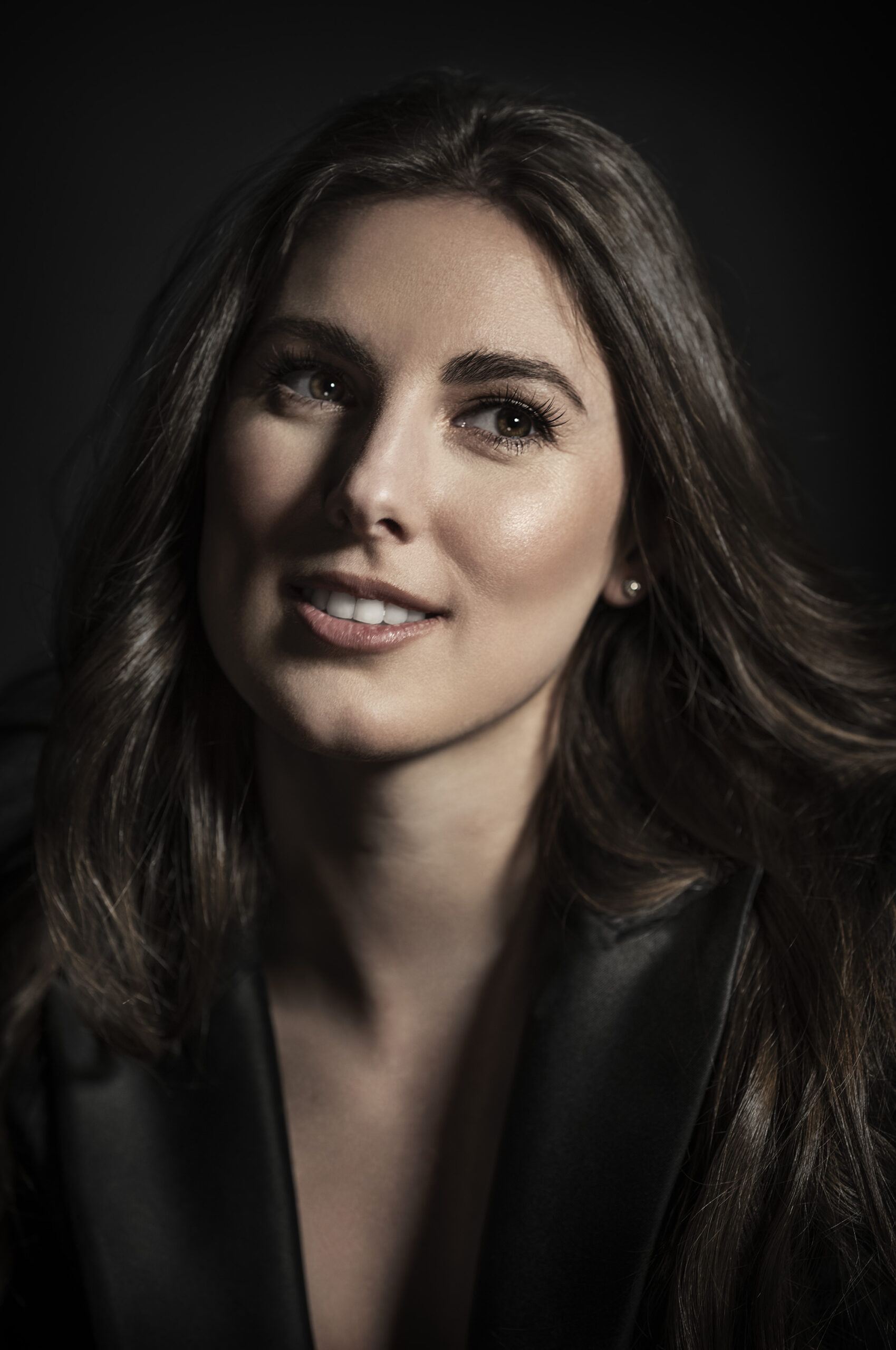 Tiler Peck: Ballet Dancer Talks 'Turn It Out,' 'Sleeping Beauty,' Social Media, & More • James ...