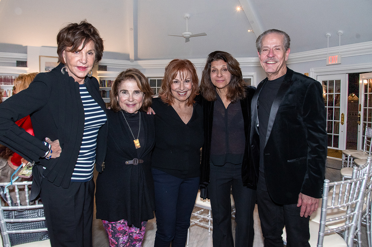 Joy Behar, Mercedes Ruehl & Angela LaGreca Return To Southampton Inn ...