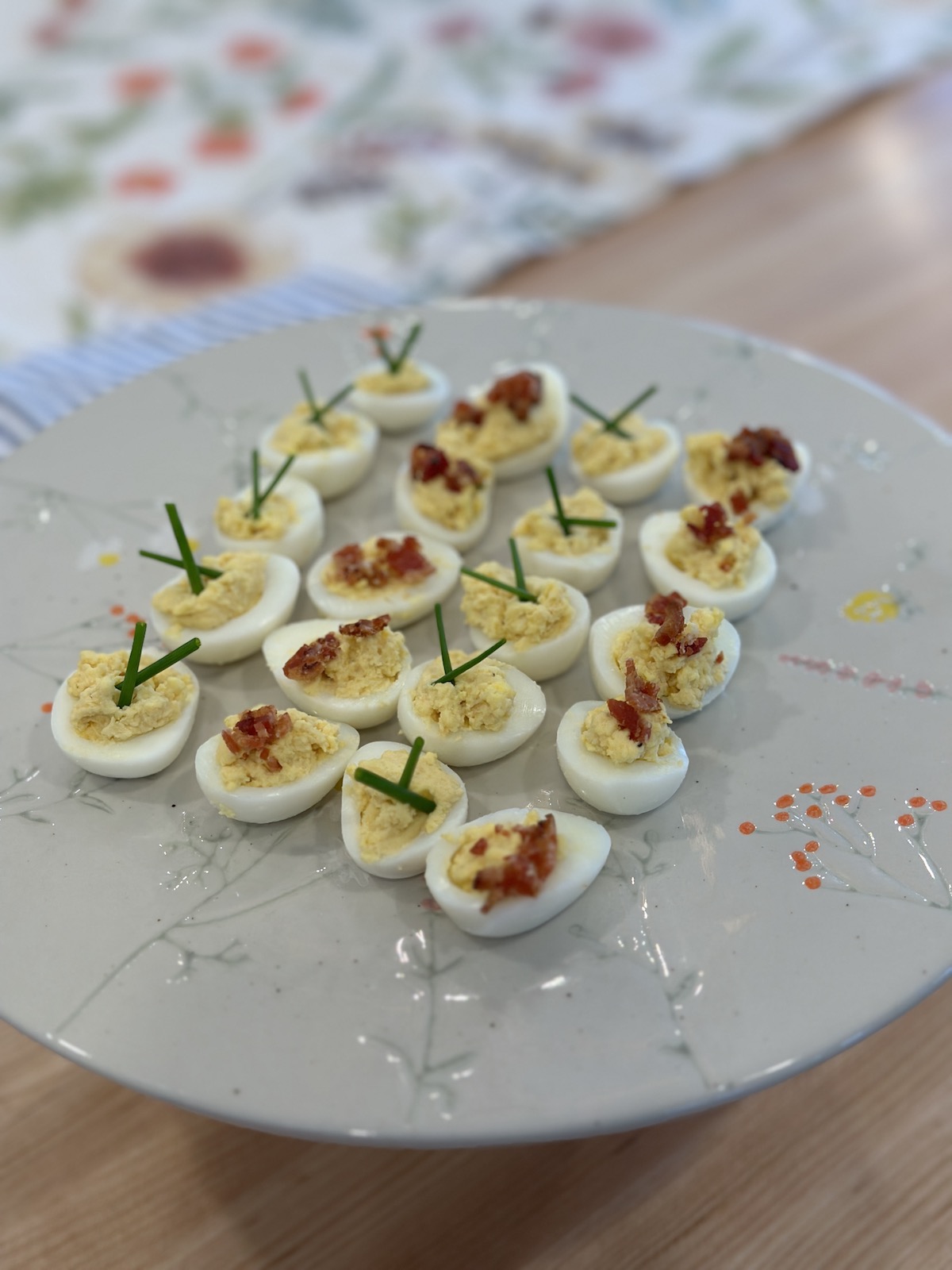 Recipe Renee Guilbault s Deviled Quail Eggs James Lane Post recipe-renee-guilbault-s-deviled-quail-eggs-james-lane-post