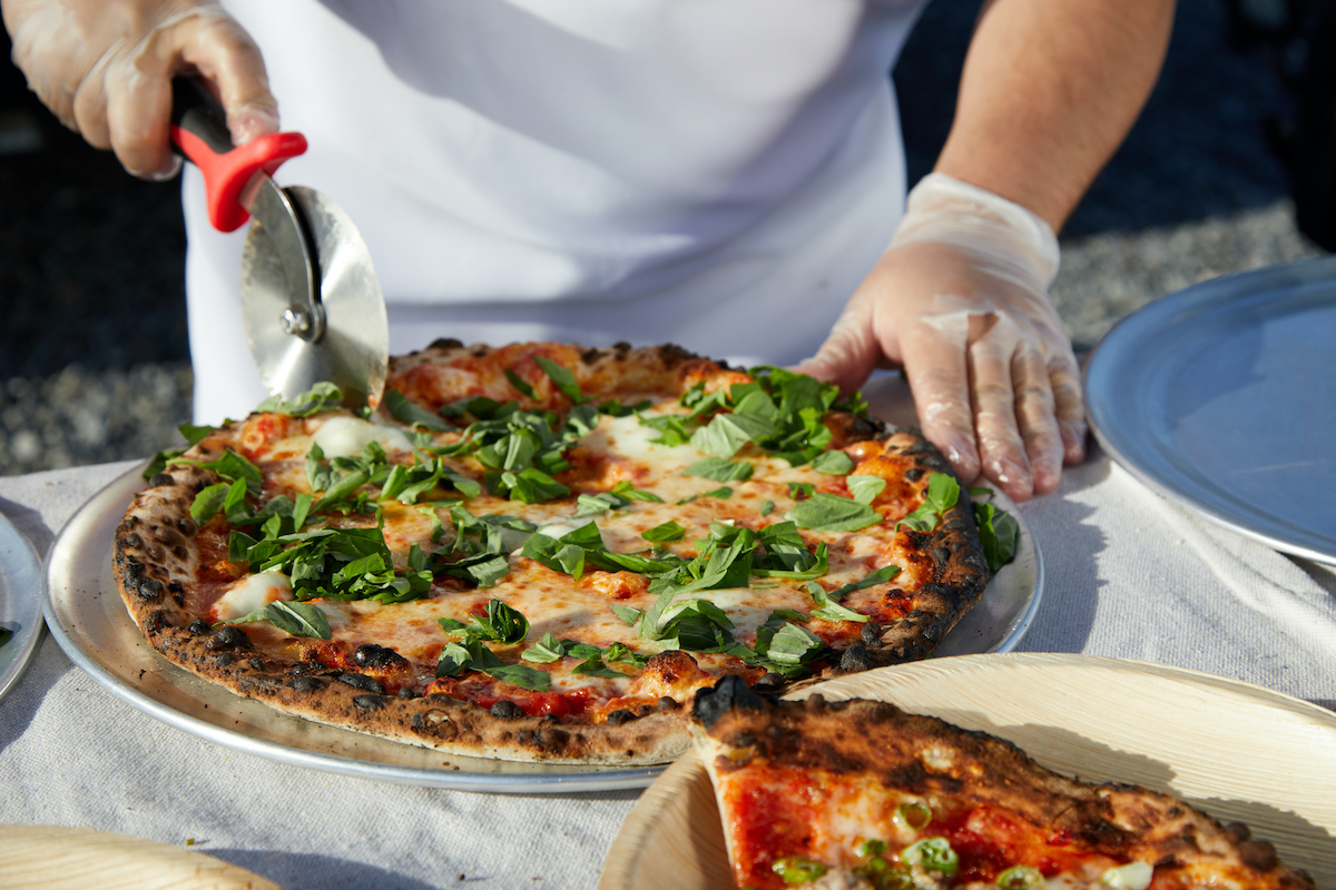 Motorino Mobile Pizza Comes To The Hamptons • James Lane Post ...